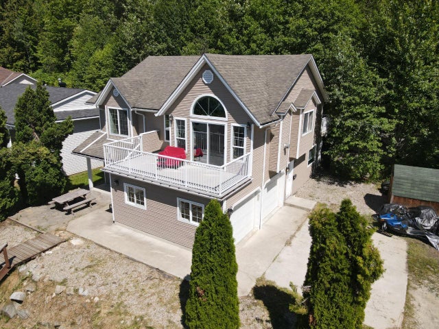 1915 FORT SHEPPARD DRIVE - Nelson, British Columbia House, 4 Bedrooms ...