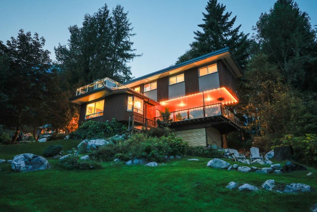 1568 NASOOKIN ROAD - Nelson, British Columbia House, 4 Bedrooms - Royal ...